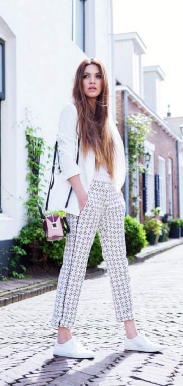 21 Casual Spring Outfit Ideas To Jump Right In - Inspired Beauty