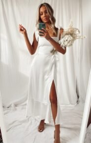 30 Stunning White Graduation Dresses in 2025 - Inspired Beauty