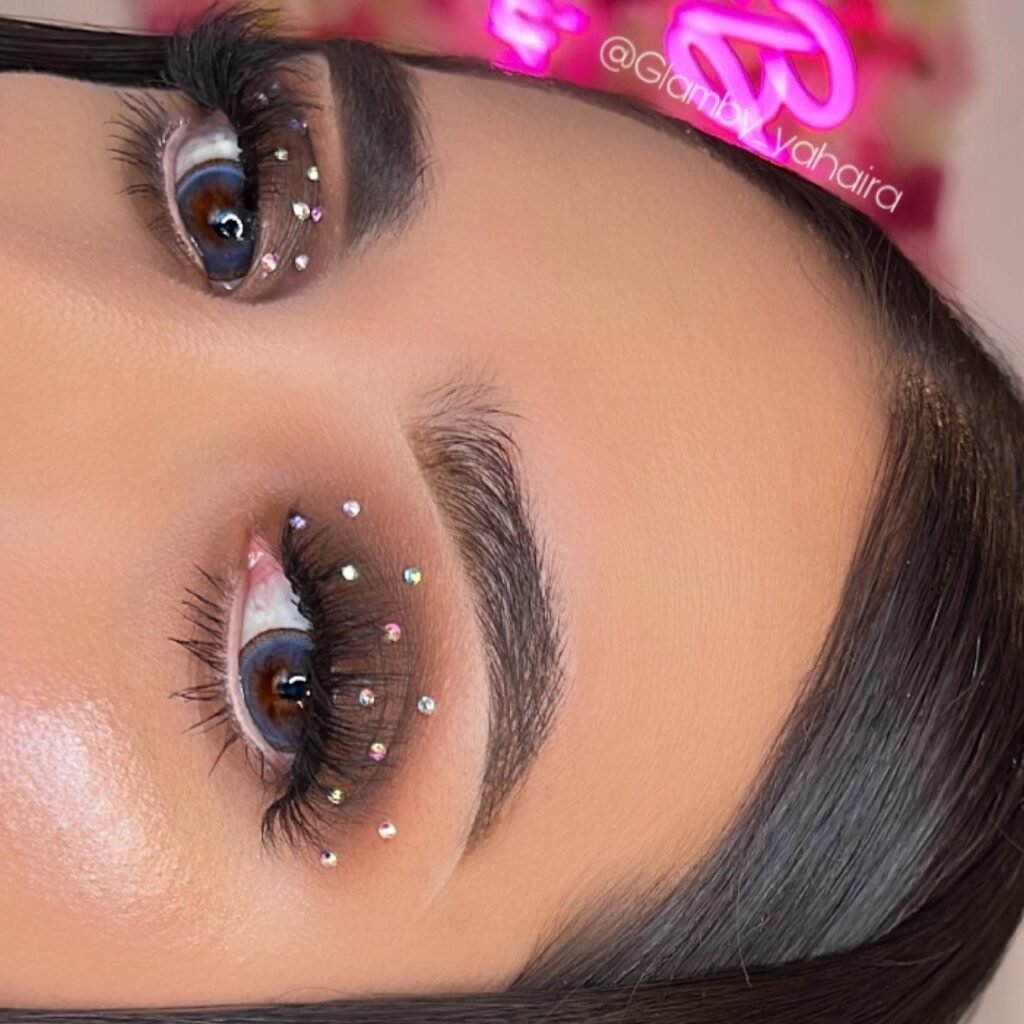 25 Beautiful Intense Fall Makeup Looks - Inspired Beauty