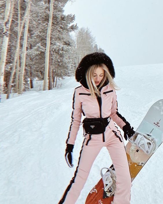 35 Cute Ski Outfits For Women Perfect For Winter - Inspired Beauty