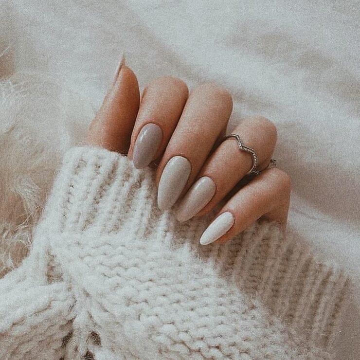 22 Stunning Neutral Nails With Design Worth Trying - Inspired Beauty