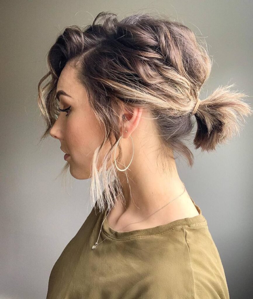 How to Rock a Short Hair Ponytail - Inspired Beauty