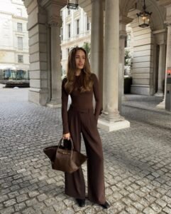 22+ Women Smart Casual Dinner Party Outfit Ideas Elegant and ...
